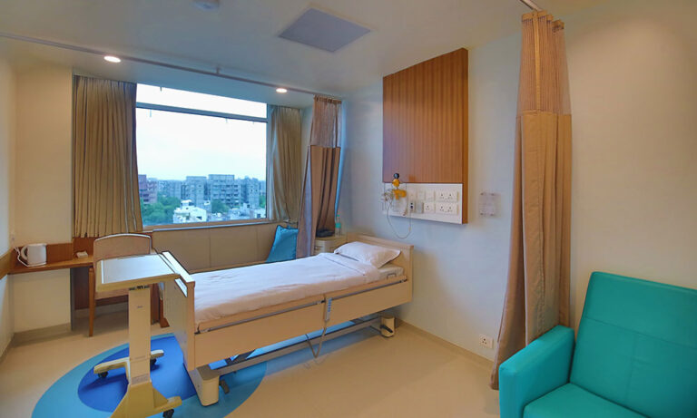 Manipal Hospital, Dwarka - Landmark Buildwell